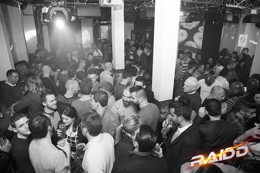 Raidd Bar Paris - Guide des bars gays│misterb&b