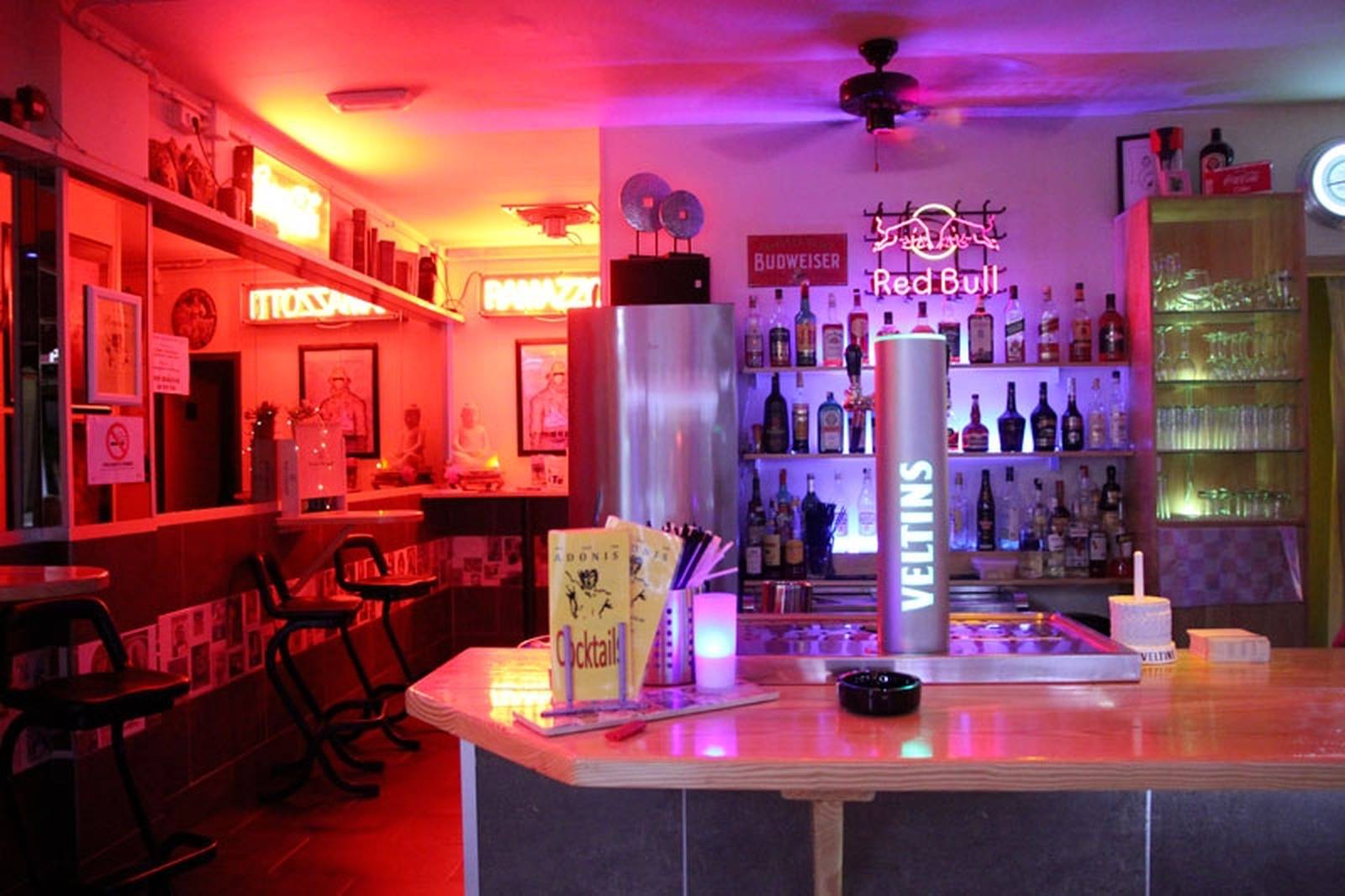 Adonis Maspalomas - Guide des bars gays│misterb&b