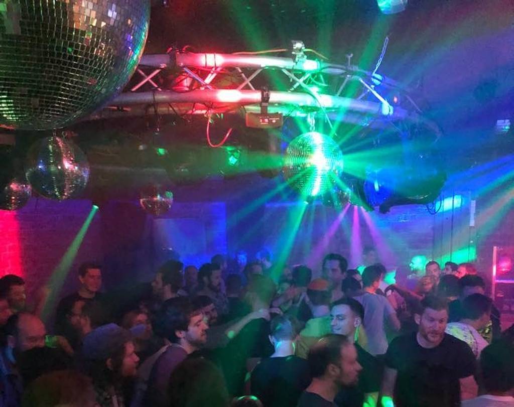 Eagle London Londres. Guía de clubs gais│misterb&b